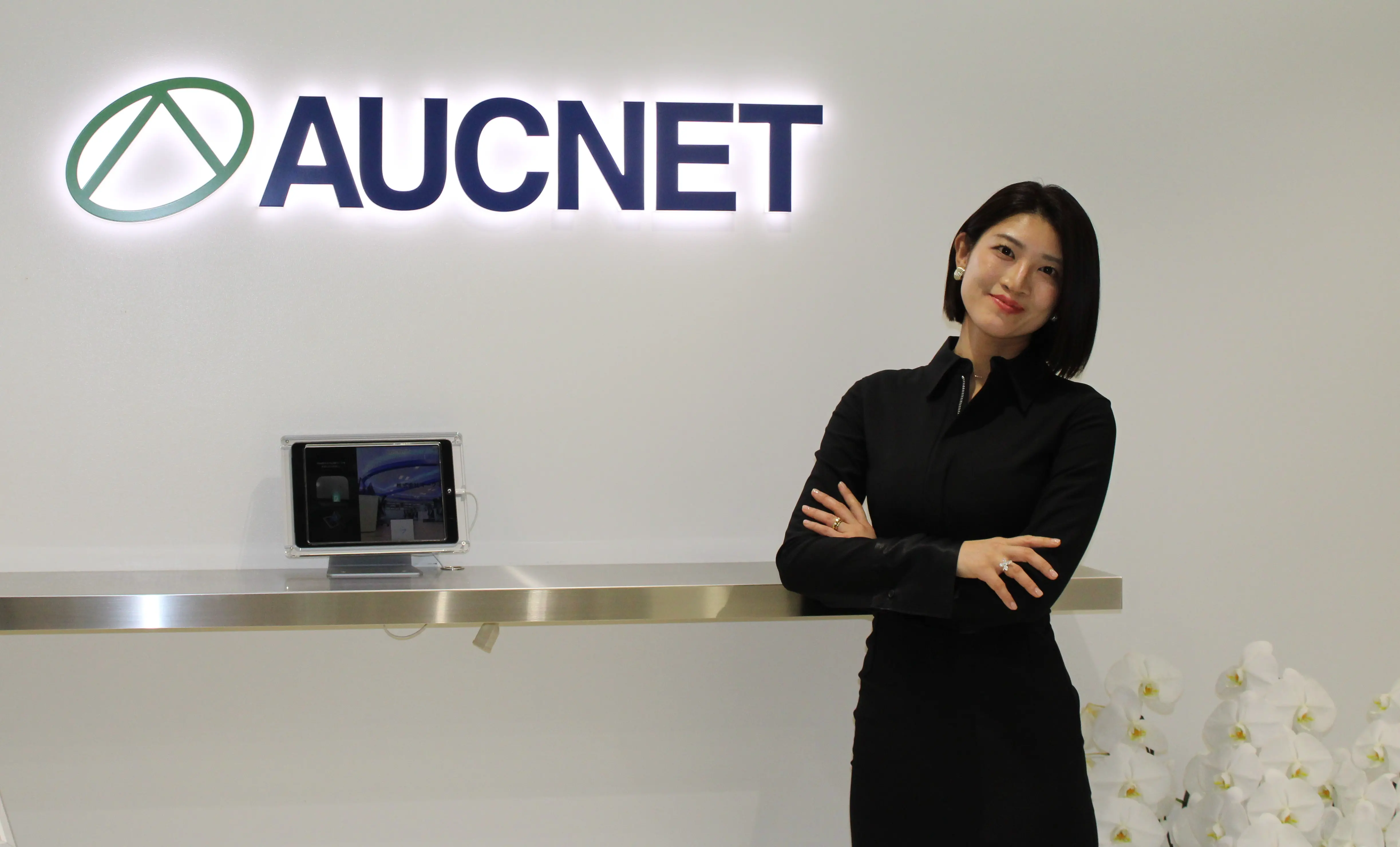 日本発企業の強みを活かして、急成長中のリセールファッション市場をリードする存在に | AUCNET